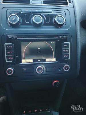 Grey Volkswagen Touran 2014 in Telschi, with an engine capacity of 1.60 L and mileage of 235 thousand km for 6200 €, photo 25 on AUTOMOTO.COM.LV