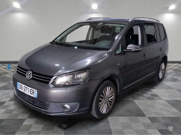 Grey Volkswagen Touran 2014 in Vilnius, with an engine capacity of 1.60 L and mileage of 147 thousand km for 6800 €, photo 1 on AUTOMOTO.COM.LV