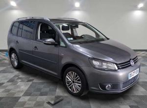 Pelēks Volkswagen Touran 2014 Viļņa, ar dzinēja tilpumu 1.60 L un nobraukumu 147 tūkst. km par 6800 €, foto 3 vietnē AUTOMOTO.COM.LV