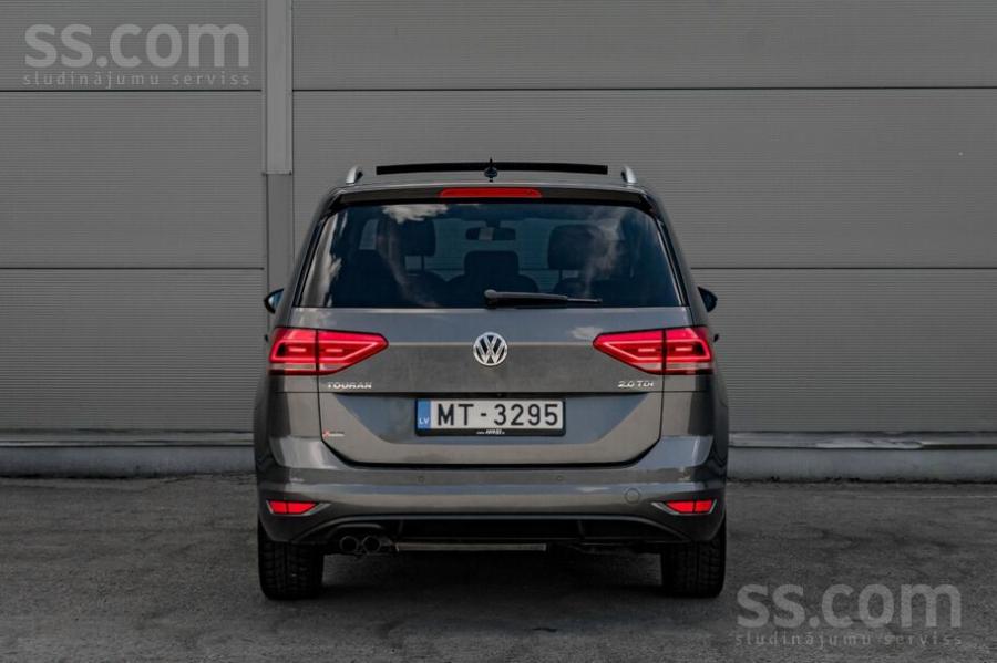 Grey Volkswagen Touran 2015 in Riga, with an engine capacity of 2.00 L and mileage of 0 thousand km for 9250 €, photo 5 on AUTOMOTO.COM.LV