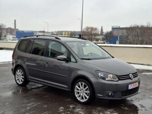 Pelēks Volkswagen Touran 2015 Viļņa, ar dzinēja tilpumu 1.60 L un nobraukumu 274 tūkst. km par 6700 €, foto 10 vietnē AUTOMOTO.COM.LV