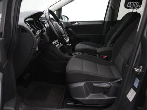 Grey Volkswagen Touran 2015 in Vilnius, with an engine capacity of 1.40 L and mileage of 204 thousand km for 11099 €, photo 5 on AUTOMOTO.COM.LV