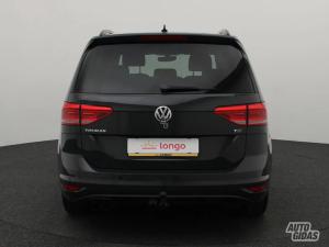 Grey Volkswagen Touran 2015 in Vilnius, with an engine capacity of 1.40 L and mileage of 204 thousand km for 11099 €, photo 6 on AUTOMOTO.COM.LV