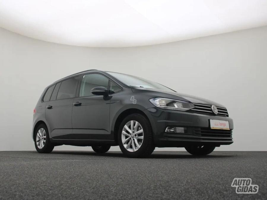 Grey Volkswagen Touran 2015 in Vilnius, with an engine capacity of 1.40 L and mileage of 204 thousand km for 11099 €, photo 12 on AUTOMOTO.COM.LV