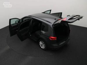 Grey Volkswagen Touran 2015 in Vilnius, with an engine capacity of 1.40 L and mileage of 204 thousand km for 11099 €, photo 14 on AUTOMOTO.COM.LV