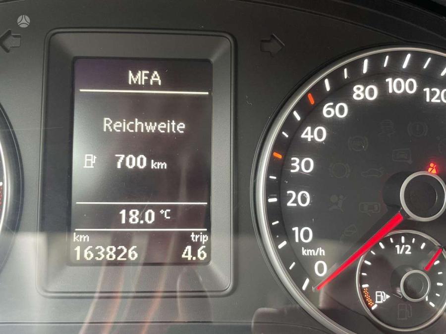 Pelēks Volkswagen Touran 2015 Viļņa, ar dzinēja tilpumu 1.60 L un nobraukumu 164 tūkst. km par 6400 €, foto 14 vietnē AUTOMOTO.COM.LV