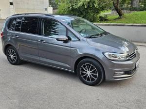 Pelēks Volkswagen Touran 2015 Jēkabpils, ar dzinēja tilpumu 2.00 L un nobraukumu 290 tūkst. km par 10490 €, foto 6 vietnē AUTOMOTO.COM.LV