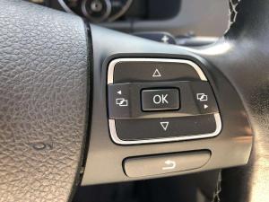 Pelēks Volkswagen Touran 2015 Klaipėda, ar dzinēja tilpumu 1.97 L un nobraukumu 246 tūkst. km par 8800 €, foto 20 vietnē AUTOMOTO.COM.LV