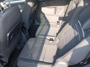 Grey Volkswagen Touran 2015 in Ukmerge, with an engine capacity of 2.00 L and mileage of 294 thousand km for 2500 €, photo 7 on AUTOMOTO.COM.LV