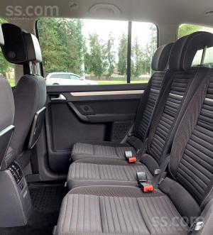 Pelēks Volkswagen Touran 2015 Jelgava, ar dzinēja tilpumu 2.00 L un nobraukumu 260 tūkst. km par 8900 €, foto 8 vietnē AUTOMOTO.COM.LV