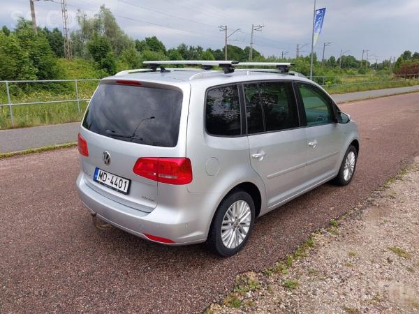 Volkswagen Touran 2015 RÄ«ga vietnÄ PelÄks Volkswagen Touran 2015 RÄ«ga, ar dzinÄja tilpumu 2.00 L un nobraukumu 323 tÅ«kst. km par 6400 ā¬, foto 3 vietnÄ AUTOMOTO.COM.LV