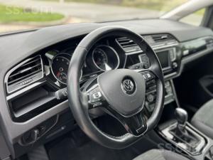 Pelēks Volkswagen Touran 2015 Cēsis, ar dzinēja tilpumu 1.40 L un nobraukumu 220 tūkst. km par 11500 €, foto 11 vietnē AUTOMOTO.COM.LV
