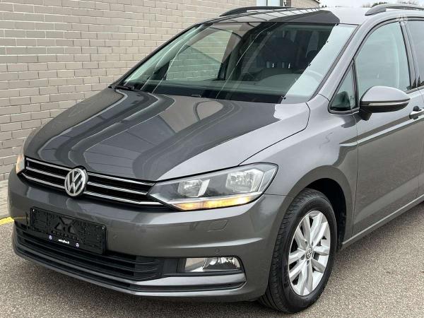 Pelēks Volkswagen Touran 2016 Kėdainiai, ar dzinēja tilpumu 1.60 L un nobraukumu 239 tūkst. km par 8999 €, foto 8 vietnē AUTOMOTO.COM.LV