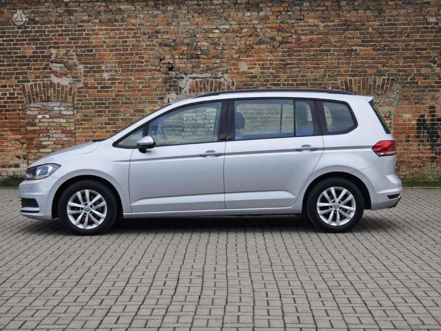 Pelēks Volkswagen Touran 2016 Kėdainiai, ar dzinēja tilpumu 1.97 L un nobraukumu 249 tūkst. km par 9500 €, foto 14 vietnē AUTOMOTO.COM.LV