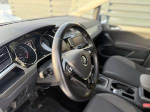 Pelēks Volkswagen Touran 2016 Kauņa, ar dzinēja tilpumu 1.60 L un nobraukumu 205 tūkst. km par 8300 €, foto 17 vietnē AUTOMOTO.COM.LV