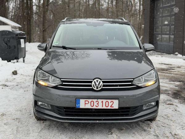 Pelēks Volkswagen Touran 2016 Utena, ar dzinēja tilpumu 1.97 L un nobraukumu 226 tūkst. km par 9650 €, foto 2 vietnē AUTOMOTO.COM.LV
