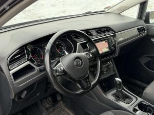Pelēks Volkswagen Touran 2016 Utena, ar dzinēja tilpumu 1.97 L un nobraukumu 226 tūkst. km par 9650 €, foto 11 vietnē AUTOMOTO.COM.LV