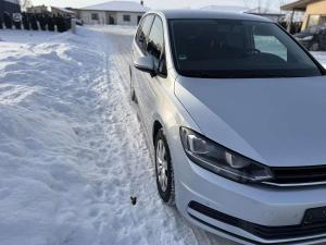 Pelēks Volkswagen Touran 2016 Kauņa, ar dzinēja tilpumu 1.60 L un nobraukumu 205 tūkst. km par 8250 €, foto 2 vietnē AUTOMOTO.COM.LV