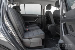 Pelēks Volkswagen Touran 2016 Rīga, ar dzinēja tilpumu 1.60 L un nobraukumu 0 tūkst. km par 8990 €, foto 14 vietnē AUTOMOTO.COM.LV