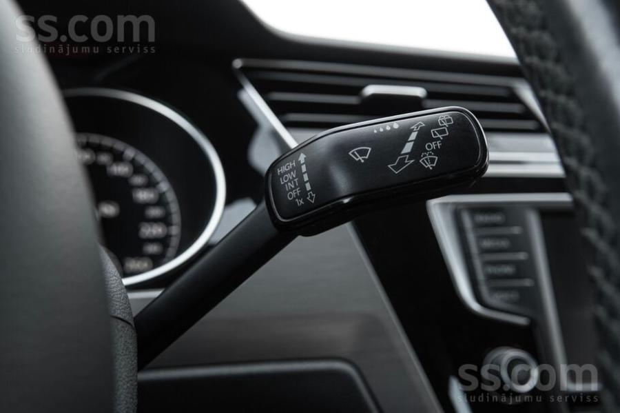 Pelēks Volkswagen Touran 2016 Rīga, ar dzinēja tilpumu 1.60 L un nobraukumu 0 tūkst. km par 8990 €, foto 22 vietnē AUTOMOTO.COM.LV