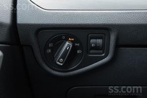 Pelēks Volkswagen Touran 2016 Rīga, ar dzinēja tilpumu 1.60 L un nobraukumu 0 tūkst. km par 8990 €, foto 30 vietnē AUTOMOTO.COM.LV