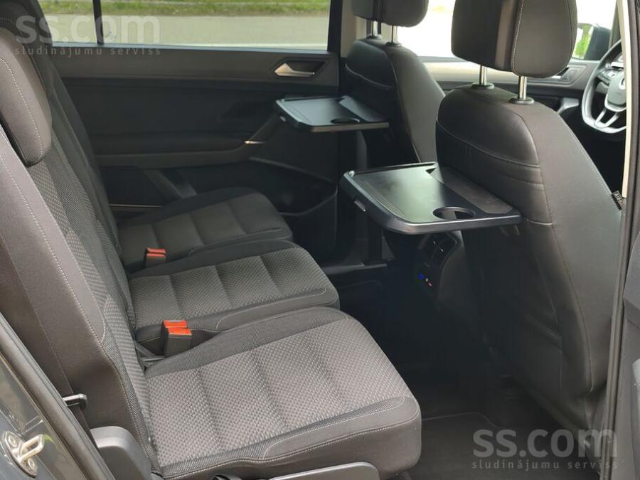 Pelēks Volkswagen Touran 2016 Ogre, ar dzinēja tilpumu 2.00 L un nobraukumu 328 tūkst. km par 9770 €, foto 12 vietnē AUTOMOTO.COM.LV