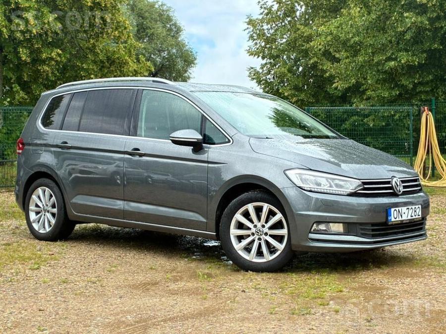 Pelēks Volkswagen Touran 2016 Kuldīga, ar dzinēja tilpumu 2.00 L un nobraukumu 291 tūkst. km par 11990 €, foto 1 vietnē AUTOMOTO.COM.LV