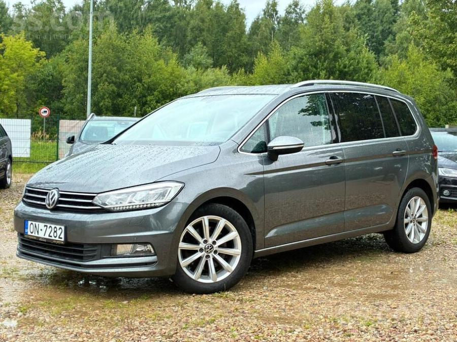 Pelēks Volkswagen Touran 2016 Kuldīga, ar dzinēja tilpumu 2.00 L un nobraukumu 291 tūkst. km par 11990 €, foto 3 vietnē AUTOMOTO.COM.LV
