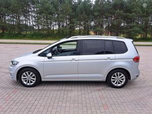 Grey Volkswagen Touran 2016 in Taurage, with an engine capacity of 1.97 L and mileage of 274 thousand km for 9400 €, photo 8 on AUTOMOTO.COM.LV