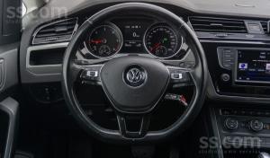 Pelēks Volkswagen Touran 2016 Rīga, ar dzinēja tilpumu 1.60 L un nobraukumu 239 tūkst. km par 6590 €, foto 14 vietnē AUTOMOTO.COM.LV