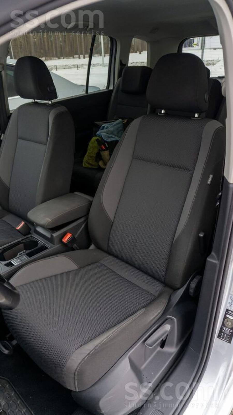 Pelēks Volkswagen Touran 2016 Rīga, ar dzinēja tilpumu 1.60 L un nobraukumu 239 tūkst. km par 6590 €, foto 28 vietnē AUTOMOTO.COM.LV