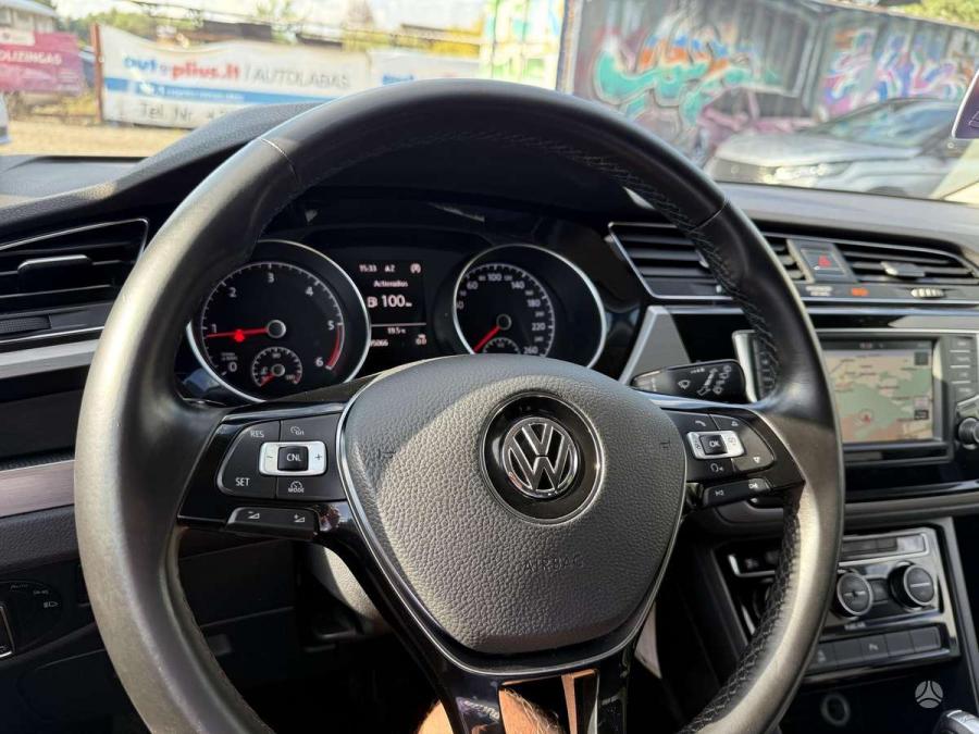 Pelēks Volkswagen Touran 2016 Ukmergė, ar dzinēja tilpumu 1.60 L un nobraukumu 290 tūkst. km par 8350 €, foto 13 vietnē AUTOMOTO.COM.LV