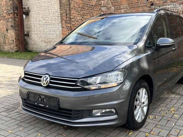 Pelēks Volkswagen Touran 2016 Kėdainiai, ar dzinēja tilpumu 1.60 L un nobraukumu 240 tūkst. km par 8250 €, foto 9 vietnē AUTOMOTO.COM.LV