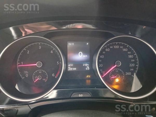 Pelēks Volkswagen Touran 2016 Tukums, ar dzinēja tilpumu 2.00 L un nobraukumu 209 tūkst. km par 12990 €, foto 7 vietnē AUTOMOTO.COM.LV