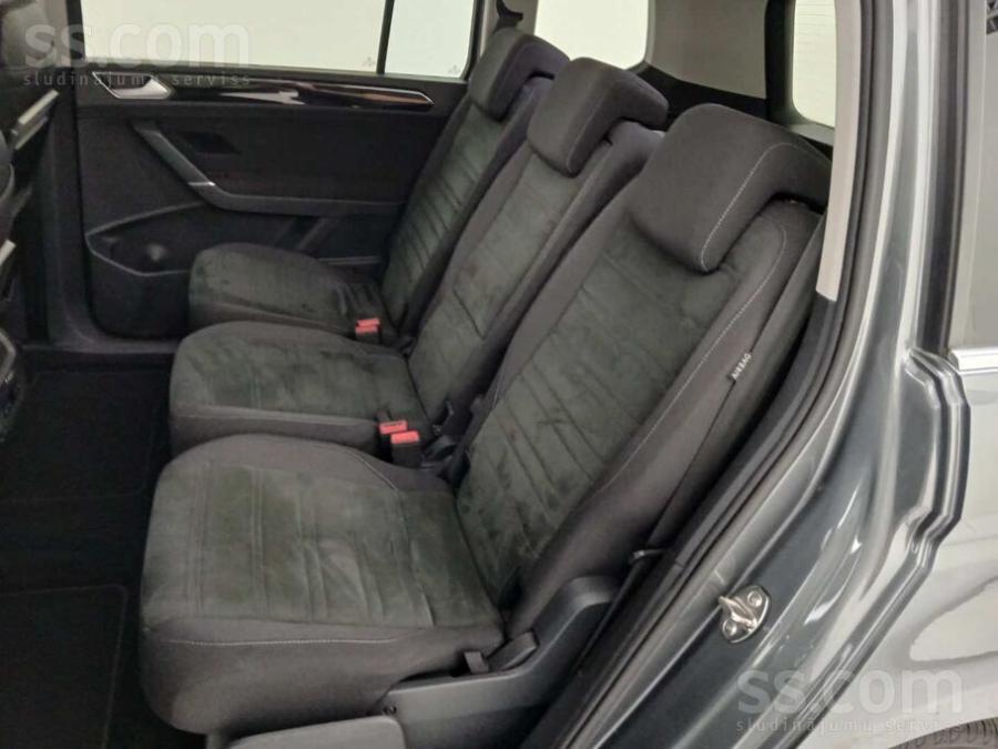Pelēks Volkswagen Touran 2016 Tukums, ar dzinēja tilpumu 2.00 L un nobraukumu 209 tūkst. km par 12990 €, foto 19 vietnē AUTOMOTO.COM.LV
