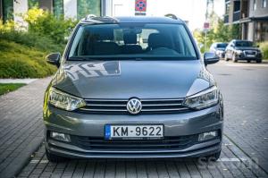 Pelēks Volkswagen Touran 2016 Rīga, ar dzinēja tilpumu 2.00 L un nobraukumu 261 tūkst. km par 9990 €, foto 3 vietnē AUTOMOTO.COM.LV