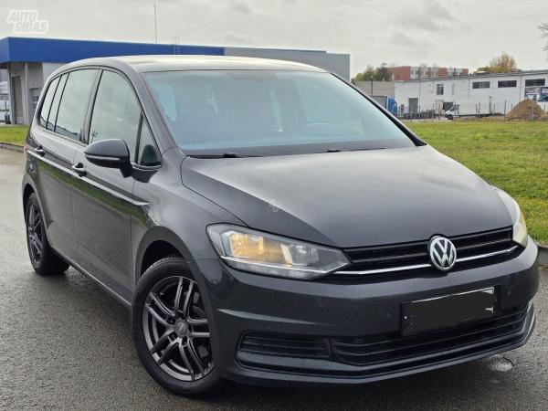 Volkswagen Touran 2016 Šilutė vietnē Pelēks Volkswagen Touran 2016 Šilutė, ar dzinēja tilpumu 1.60 L un nobraukumu 287 tūkst. km par 7300 €, foto 10 vietnē AUTOMOTO.COM.LV