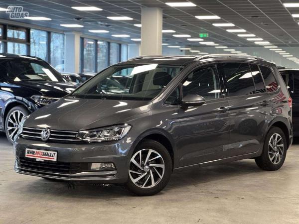 Pelēks Volkswagen Touran 2017 Klaipėda, ar dzinēja tilpumu 2.00 L un nobraukumu 269 tūkst. km par 12950 €, foto 1 vietnē AUTOMOTO.COM.LV