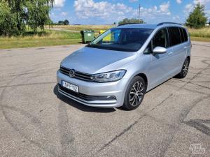 Pelēks Volkswagen Touran 2017 Vilkaviškis, ar dzinēja tilpumu 1.60 L un nobraukumu 330 tūkst. km par 9400 €, foto 3 vietnē AUTOMOTO.COM.LV