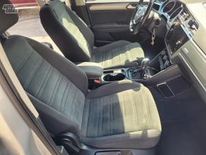Pelēks Volkswagen Touran 2017 Vilkaviškis, ar dzinēja tilpumu 1.60 L un nobraukumu 330 tūkst. km par 9400 €, foto 8 vietnē AUTOMOTO.COM.LV