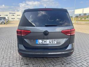 Pelēks Volkswagen Touran 2017 Tauragė, ar dzinēja tilpumu 1.60 L un nobraukumu 340 tūkst. km par 7950 €, foto 7 vietnē AUTOMOTO.COM.LV