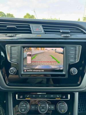 Pelēks Volkswagen Touran 2017 Tauragė, ar dzinēja tilpumu 1.60 L un nobraukumu 340 tūkst. km par 7950 €, foto 26 vietnē AUTOMOTO.COM.LV