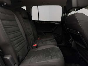 Grey Volkswagen Touran 2017 in Klaipeda, with an engine capacity of 1.80 L and mileage of 298 thousand km for 11999 €, photo 10 on AUTOMOTO.COM.LV