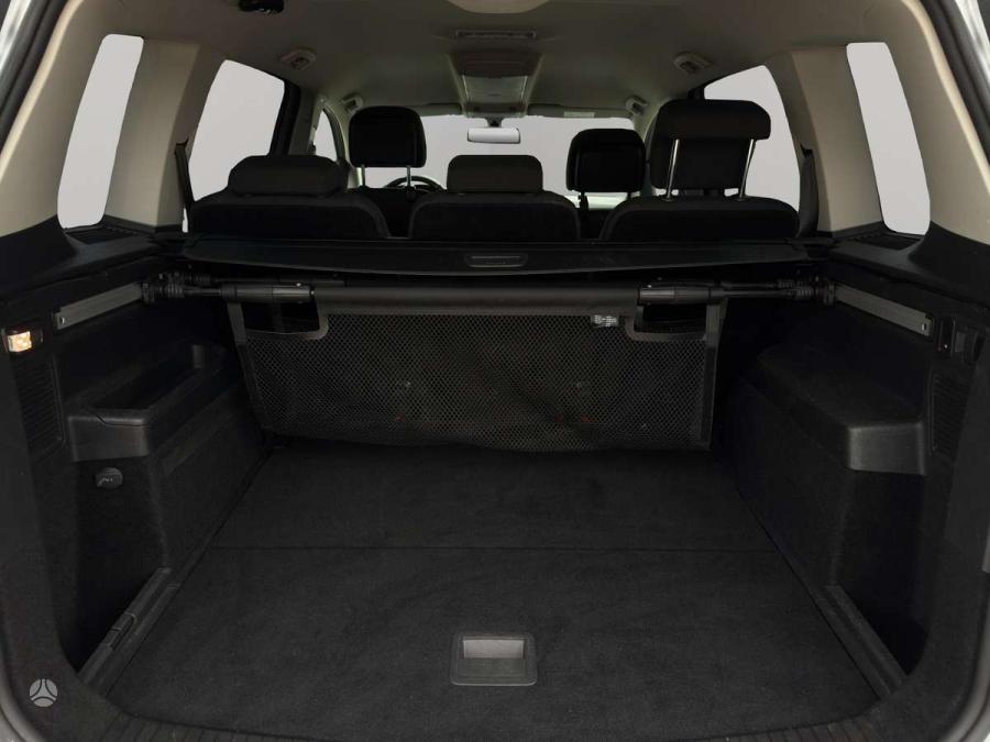 Grey Volkswagen Touran 2017 in Klaipeda, with an engine capacity of 1.80 L and mileage of 298 thousand km for 11999 €, photo 11 on AUTOMOTO.COM.LV