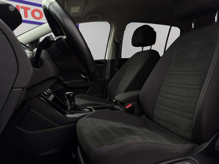 Grey Volkswagen Touran 2017 in Klaipeda, with an engine capacity of 1.80 L and mileage of 298 thousand km for 11999 €, photo 15 on AUTOMOTO.COM.LV