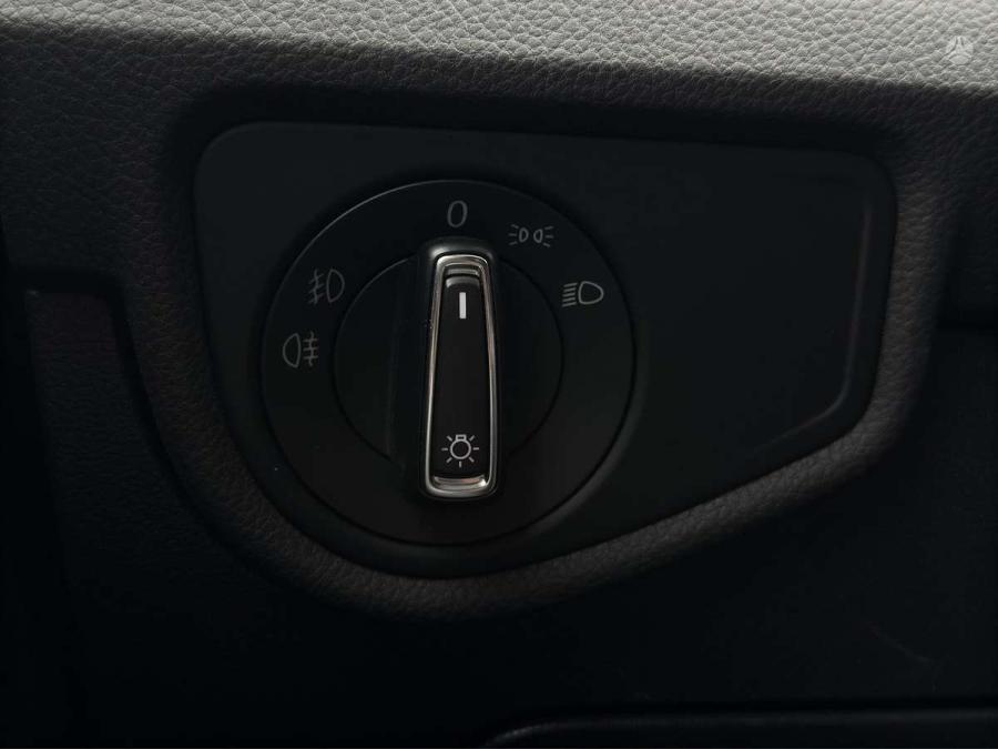 Grey Volkswagen Touran 2017 in Klaipeda, with an engine capacity of 1.80 L and mileage of 298 thousand km for 11999 €, photo 18 on AUTOMOTO.COM.LV