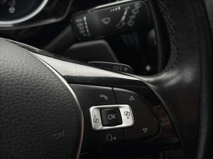 Grey Volkswagen Touran 2017 in Klaipeda, with an engine capacity of 1.80 L and mileage of 298 thousand km for 11999 €, photo 20 on AUTOMOTO.COM.LV