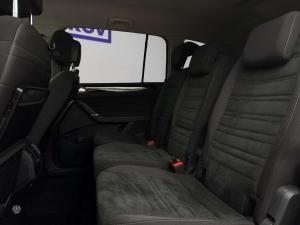 Grey Volkswagen Touran 2017 in Klaipeda, with an engine capacity of 1.80 L and mileage of 298 thousand km for 11999 €, photo 12 on AUTOMOTO.COM.LV