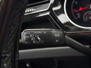 Grey Volkswagen Touran 2017 in Klaipeda, with an engine capacity of 1.80 L and mileage of 298 thousand km for 11999 €, photo 19 on AUTOMOTO.COM.LV