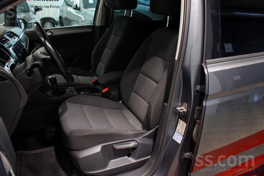Pelēks Volkswagen Touran 2017 Rīga, ar dzinēja tilpumu 1.40 L un nobraukumu 175 tūkst. km par 14700 €, foto 10 vietnē AUTOMOTO.COM.LV